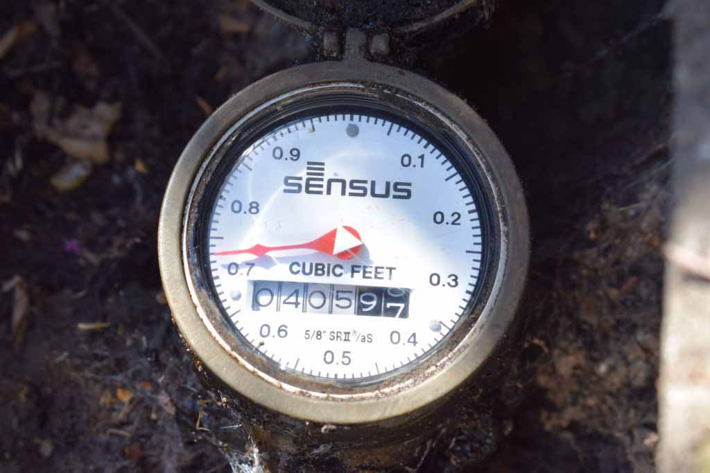 Example of calculating irrigation run time by meter reading and area ...